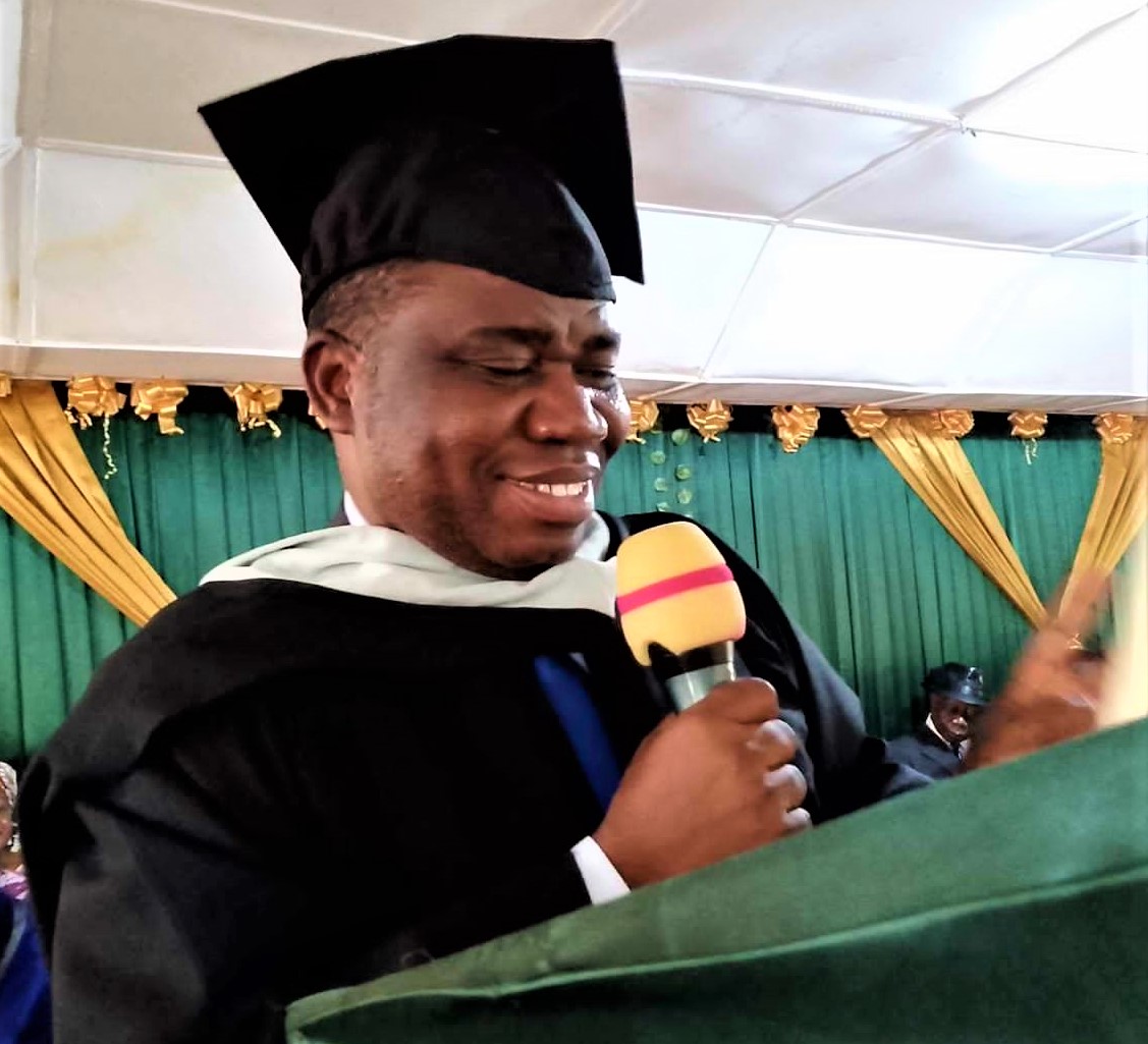 Hon. Dehpue Zuo Tells Graduates; “Bridge the Generational Gaps by ...